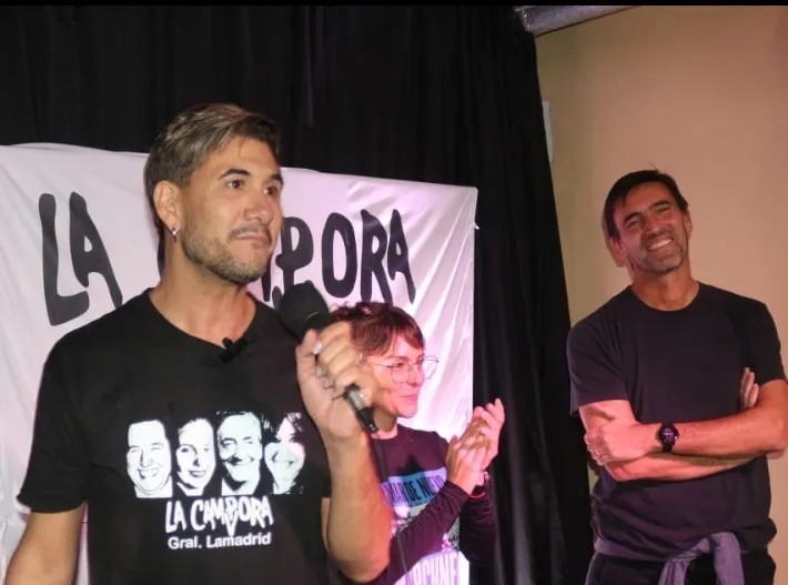 Lucho Lopez inauguro un nuevo local partidario.